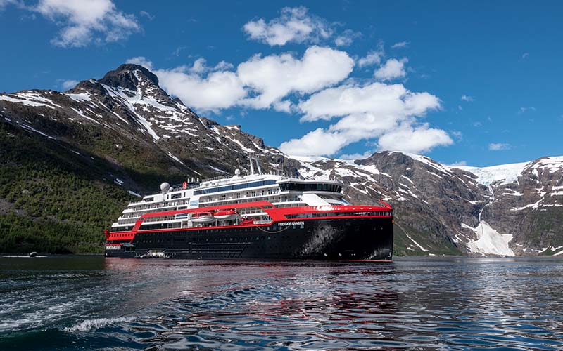 Luxury Cruise Connections - MS Midnatsol